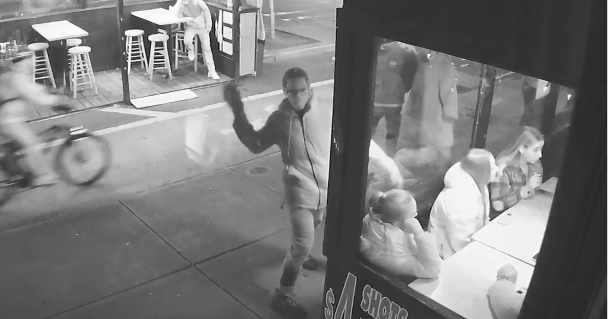 Video captures man throwing brick at NYC gay bar