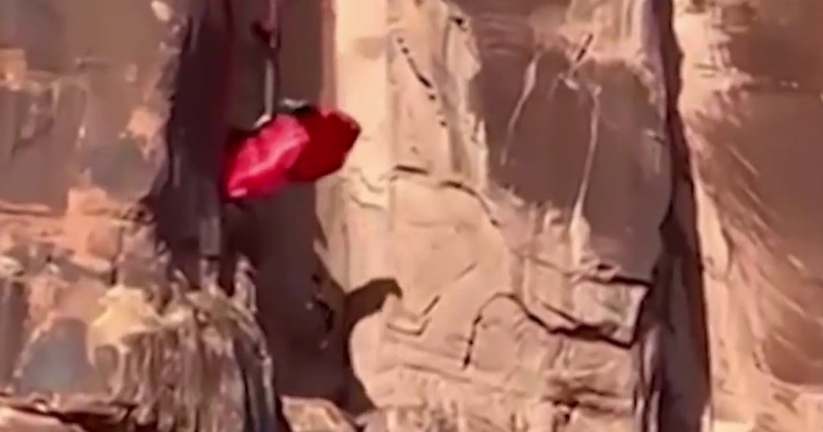 Base jumper rescued after crashing into Utah cliff