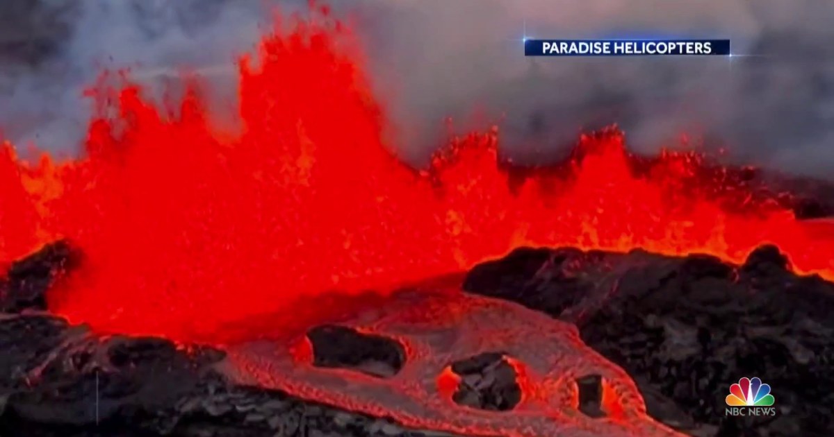 Mauna Loa’s lava could impact critical highway on Hawaii’s Big Island