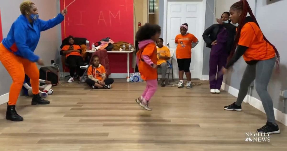 Nonprofit double dutch team hoping to inspire kids to jump higher in life