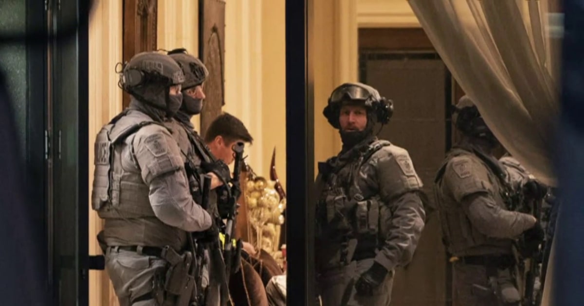 Mass shooting in Canada leaves at least 6 dead