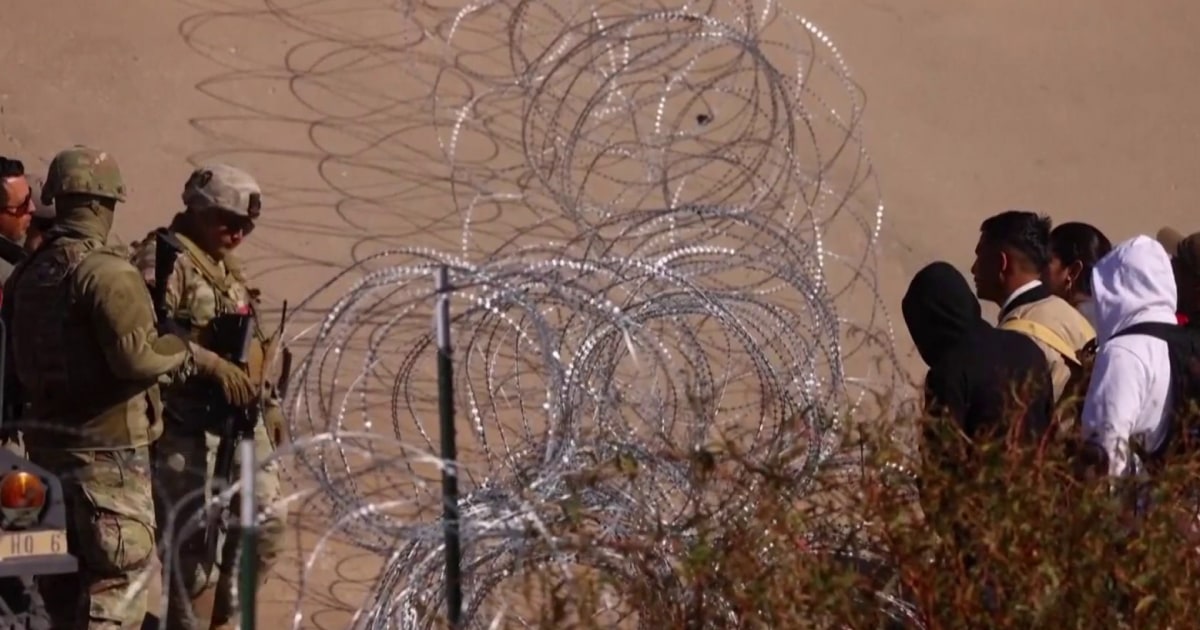 Texas National Guard blocks border sections ahead of end of Title 42