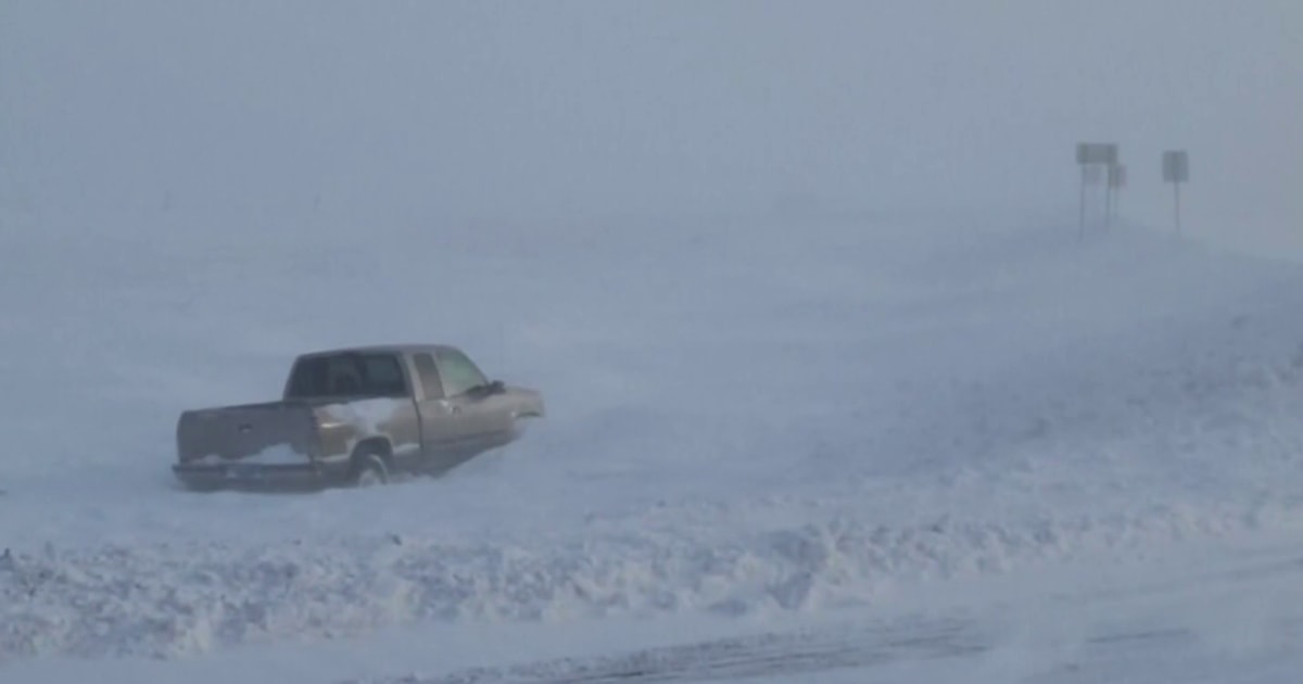 Dangerous winter storm wreaks havoc across U.S. ahead of holidays