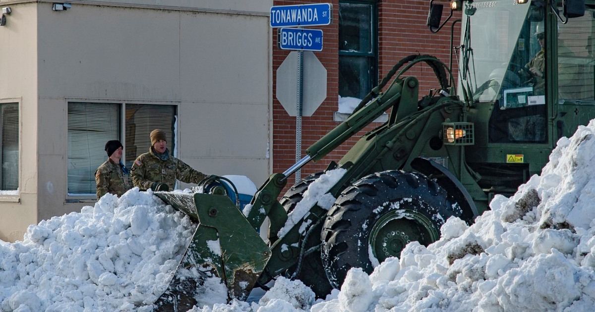 Buffalo mayor announces lifting of travel ban after heavy snowfall