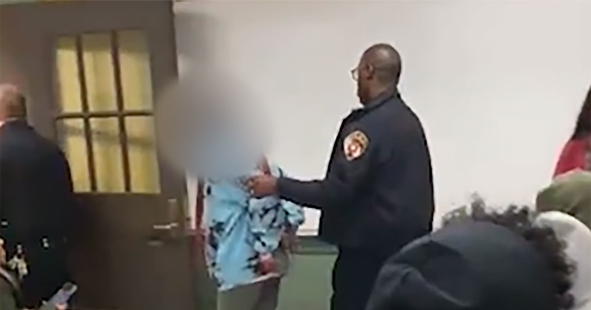 Video shows Black North Carolina college student led out of class in ...