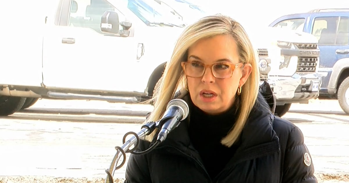 Nevada mayor sues after finding tracking device on car