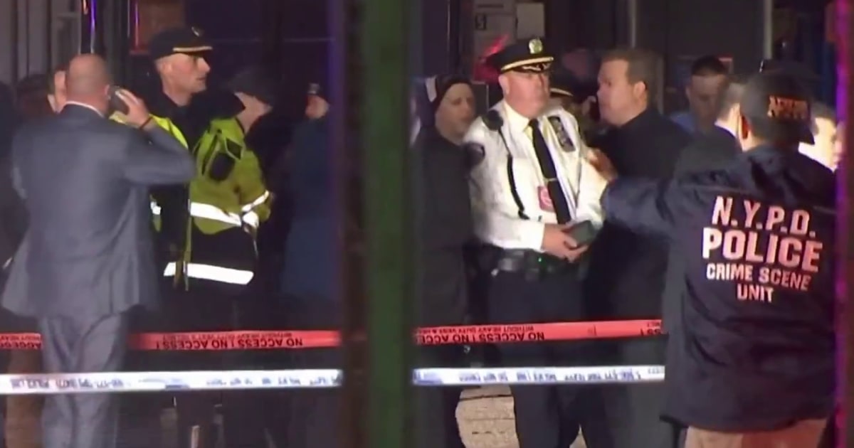 19-year-old charged in New Year's Eve machete attack on NYPD