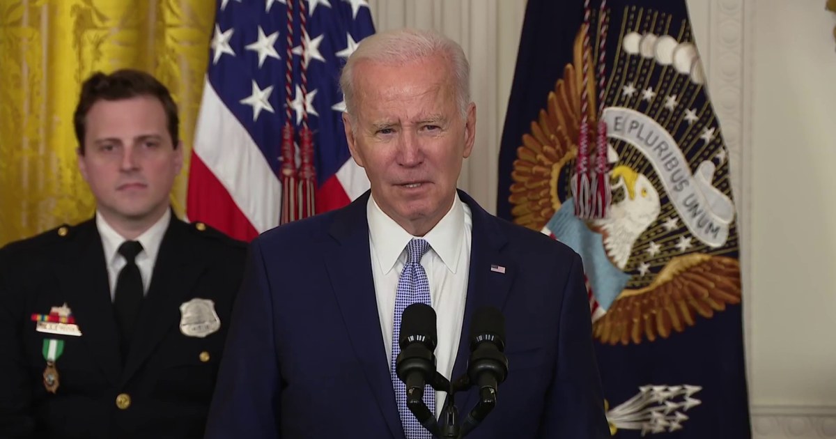 Biden pays tribute to Jan. 6 heroism on anniversary