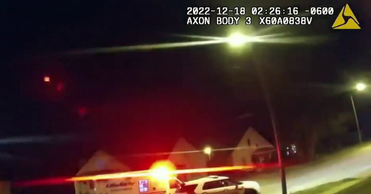 Two paramedics charged with first-degree murder in hospital transport