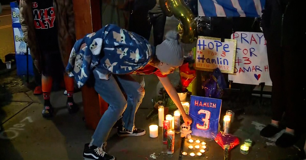 Signs of support for Hamlin shine in Ohio, Niagara Falls