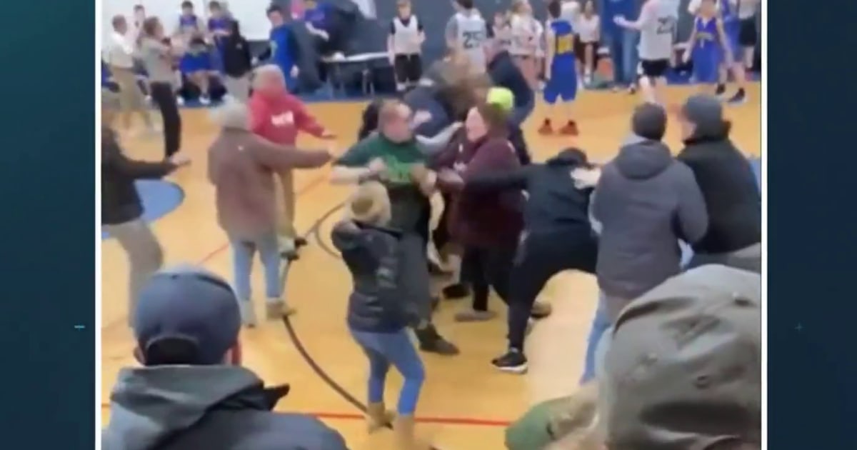 Vermont man dies after fight at middle school basketball game