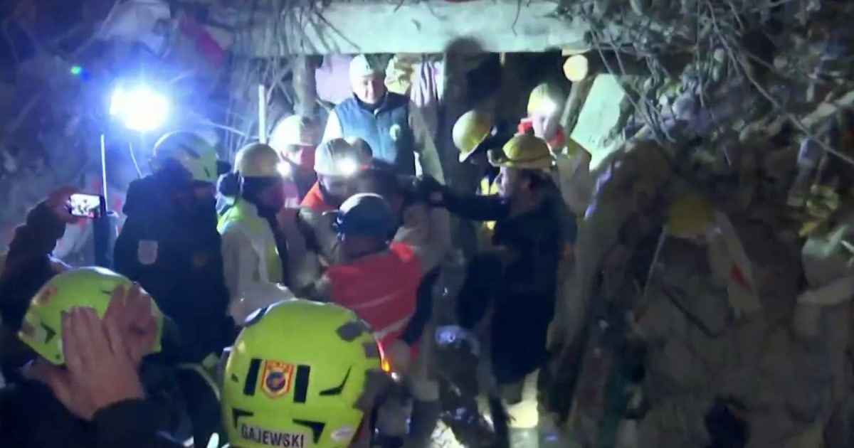 Rescue teams save mother and child in earthquakes’ aftermath