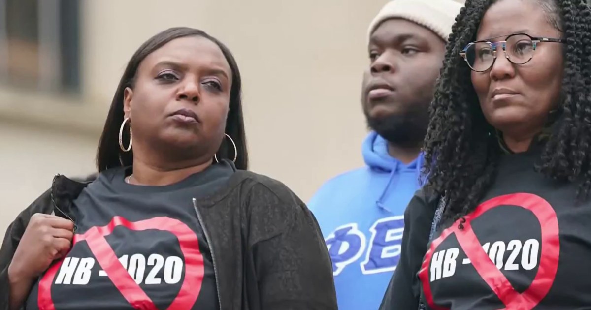 Controversial Mississippi state court system bill sparks protest