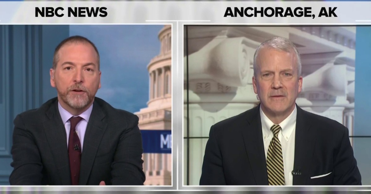 Biden 'slow rolling' military aid to Ukraine, Sen. Sullivan says