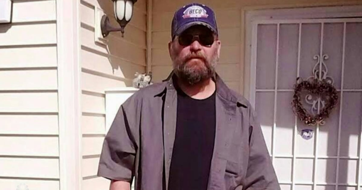 Surviving Lloyd Barrus