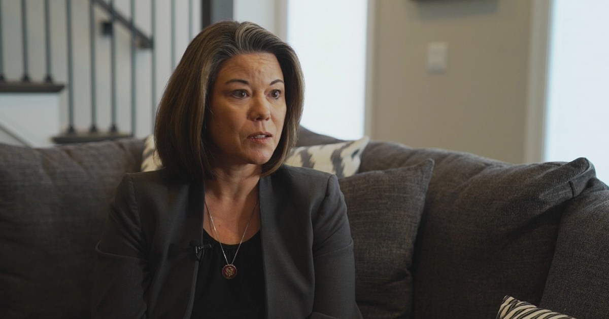 Congresswomen Angie Craig describes violent elevator assault