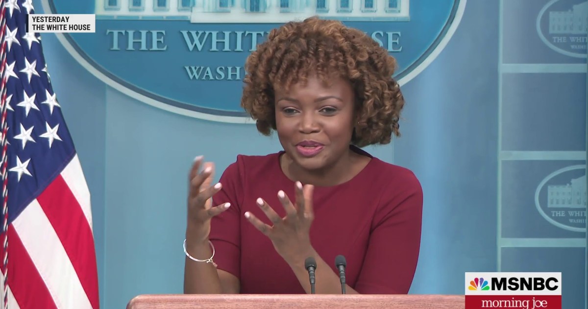 'Not tracking that': WH press secretary reacts to Marianne Williamson