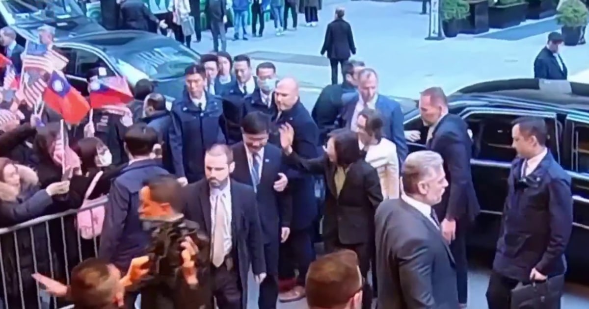 Michael Crowley: U.S. not characterizing President Tsai's 'transit ...