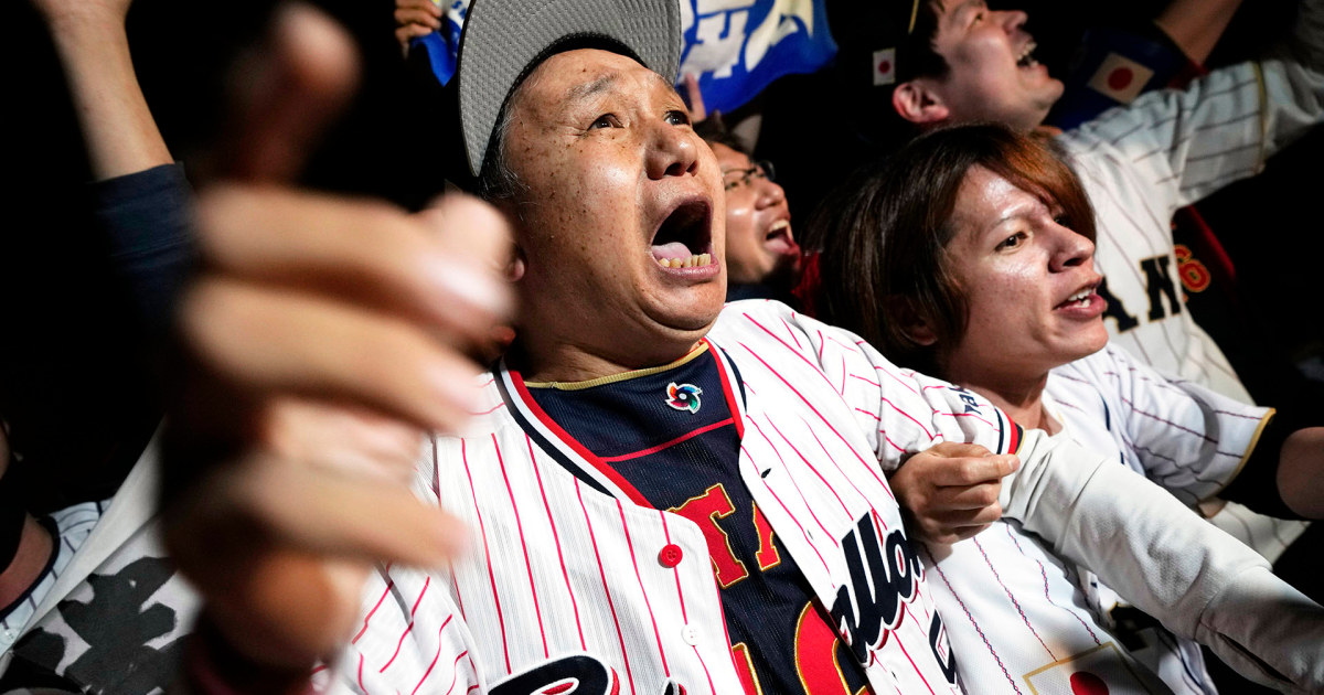Japanese baseball fans celebrate World Baseball Classic win Japanese baseball fans celebrate World Baseball Classic win