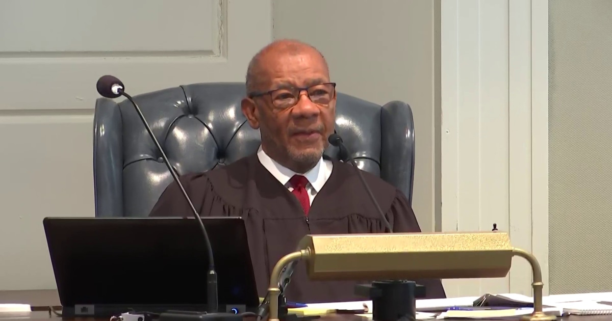 Judge addresses Alex Murdaugh before sentencing him to life in prison