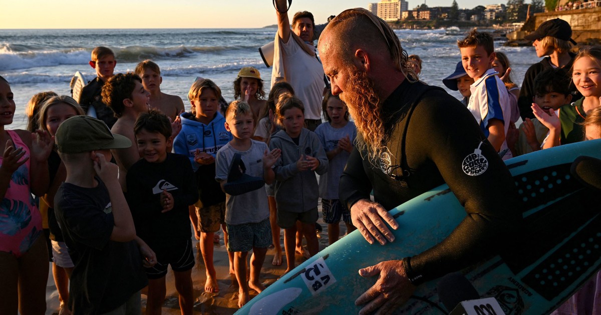 Former pro surfer sets world record for longest surf session