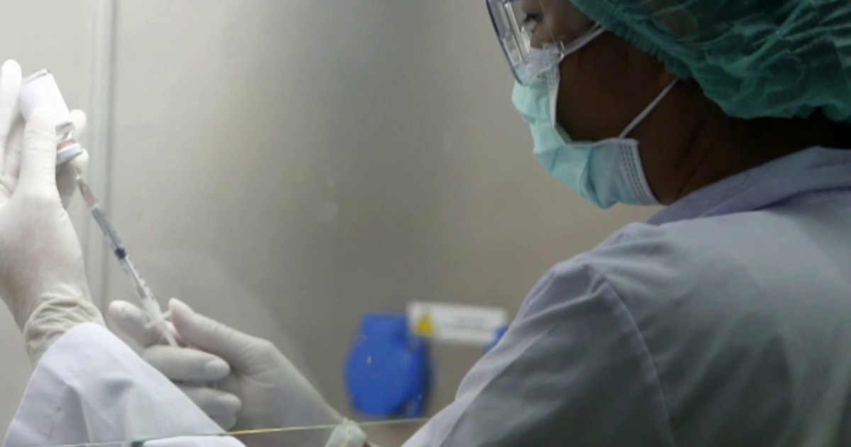 How scientists are learning how to program human life