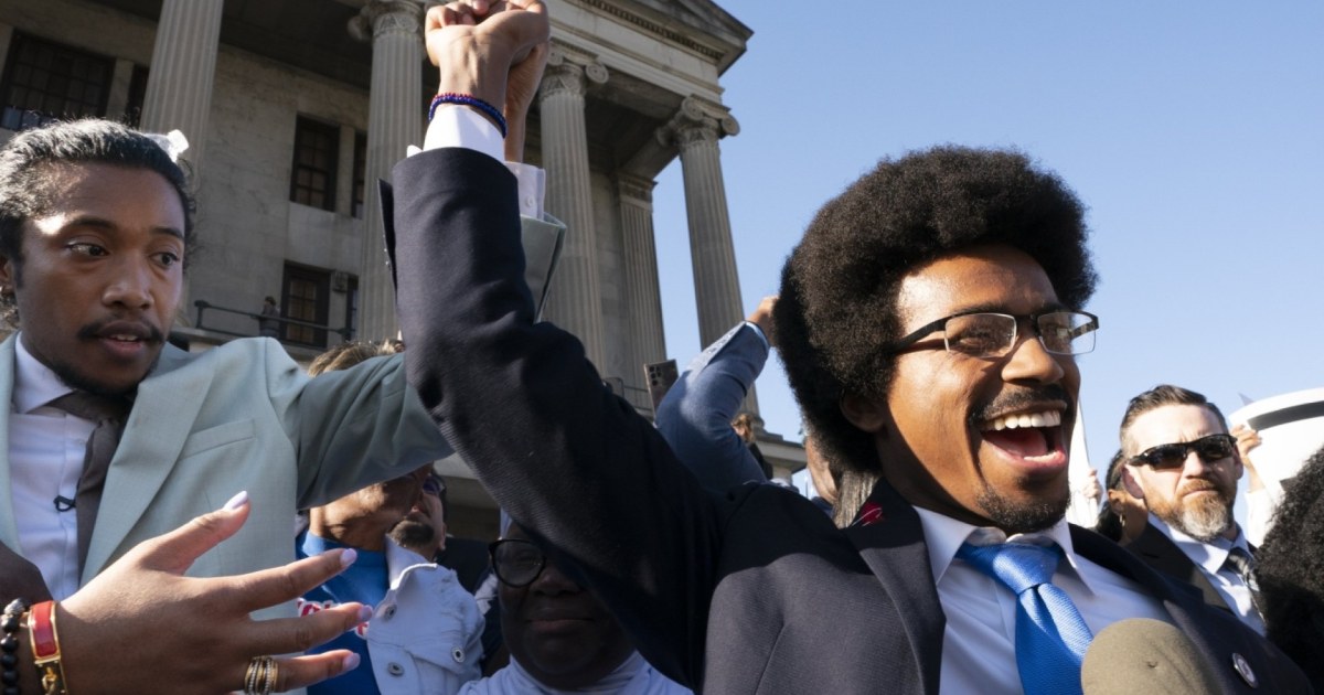 Justin J. Pearson reinstated to Tennessee Legislature