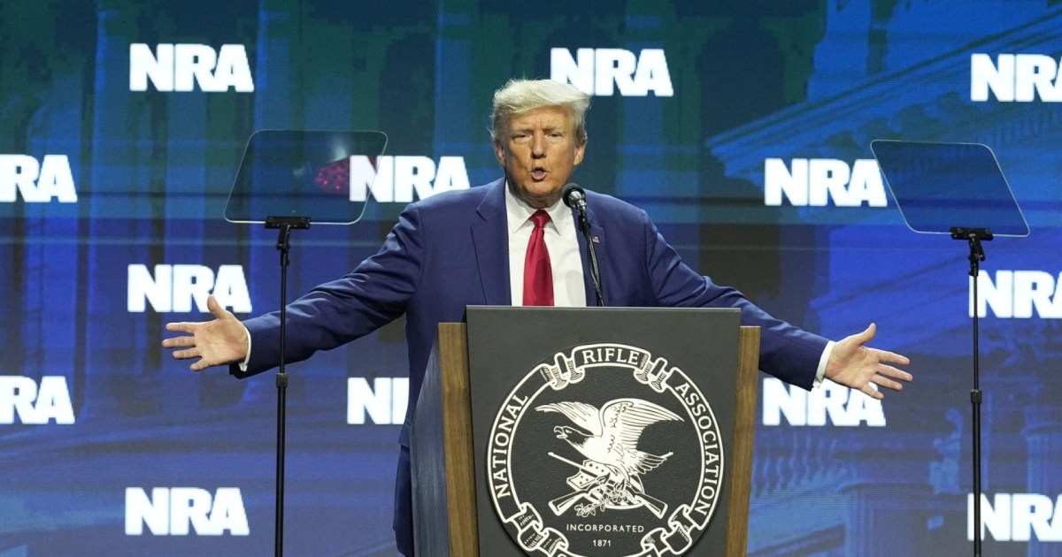 Trump addresses NRA convention