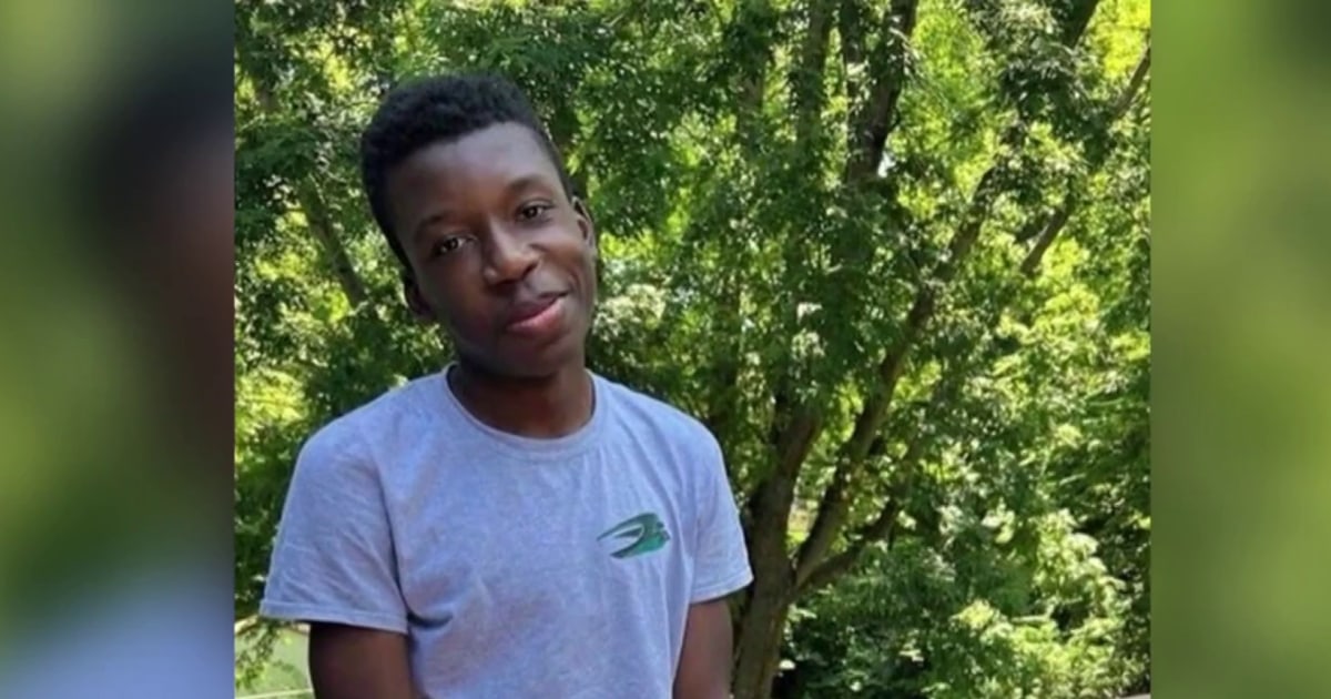 Black Missouri Teen Shot Twice After Ringing Wrong Doorbell