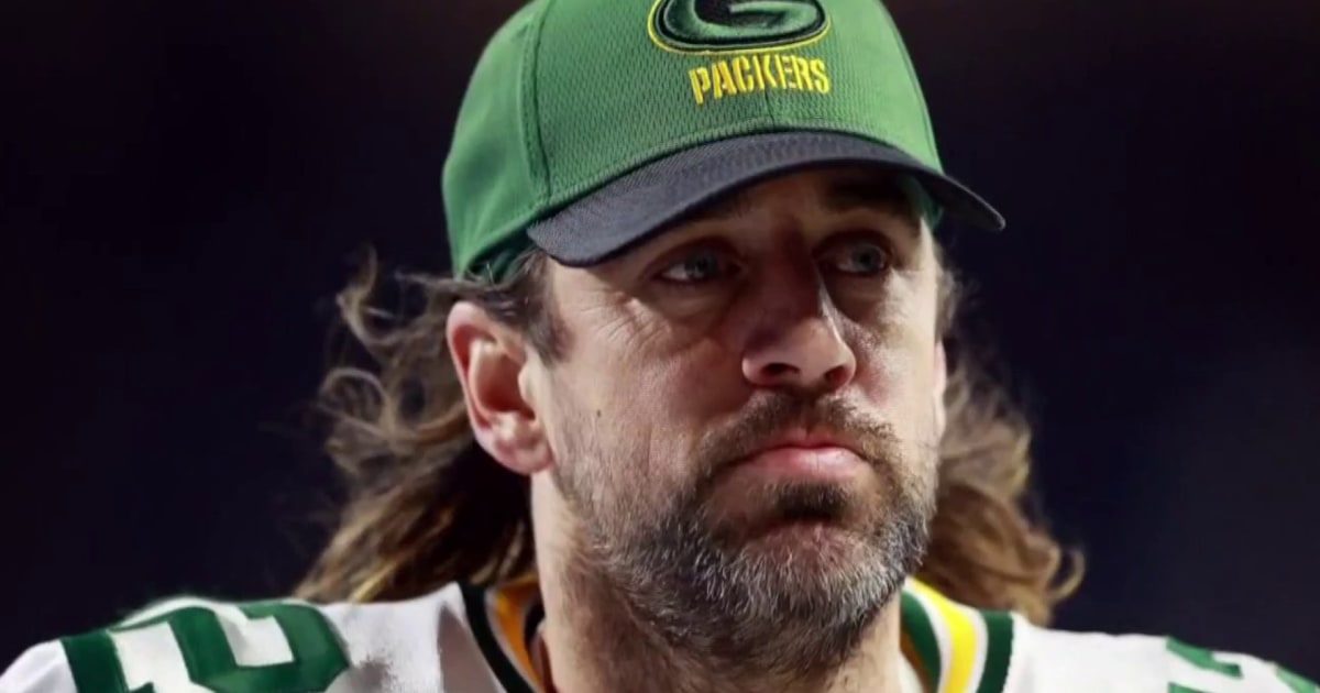 Aaron Rodgers traded to the New York Jets