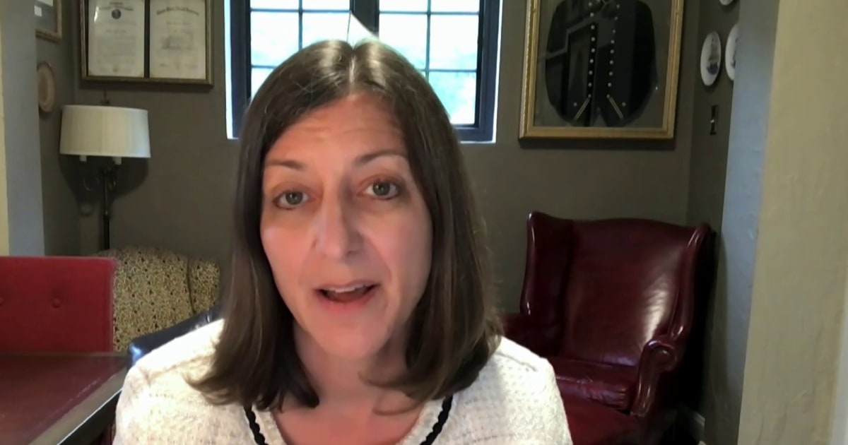 Elaine Luria: Pence ‘shouldn’t just comply with the law because it’s ...