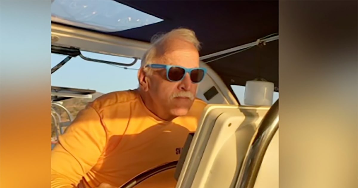 Search continues for 3 sailors who disappeared near Mexican coast