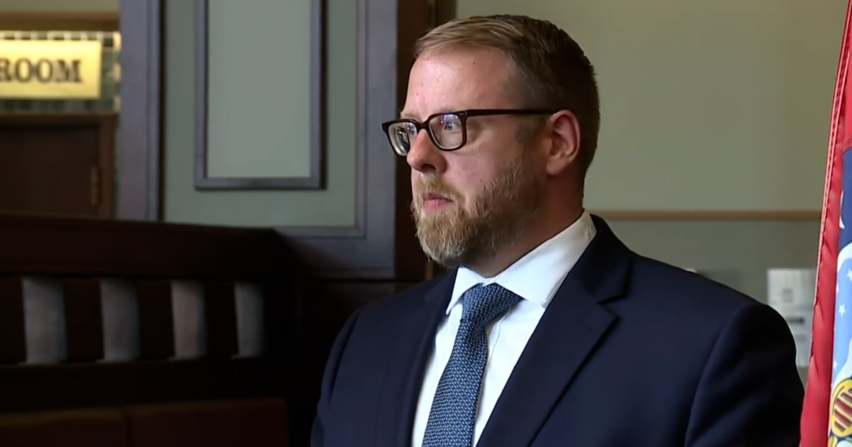 Prosecutor announces felony charges against man who shot 16-year-old ...