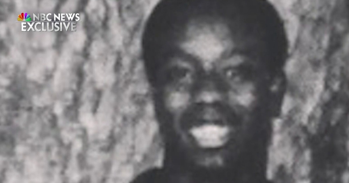 Presidential hopeful Tim Scott talks race, family