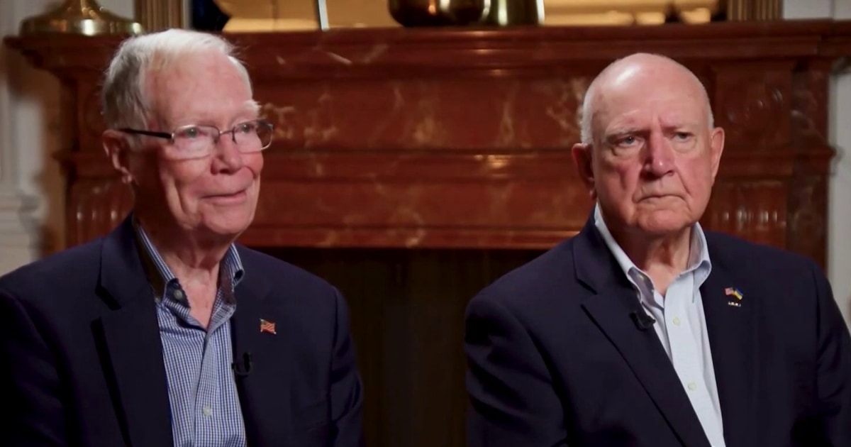 American prisoners of Vietnam war reunite after 50 years
