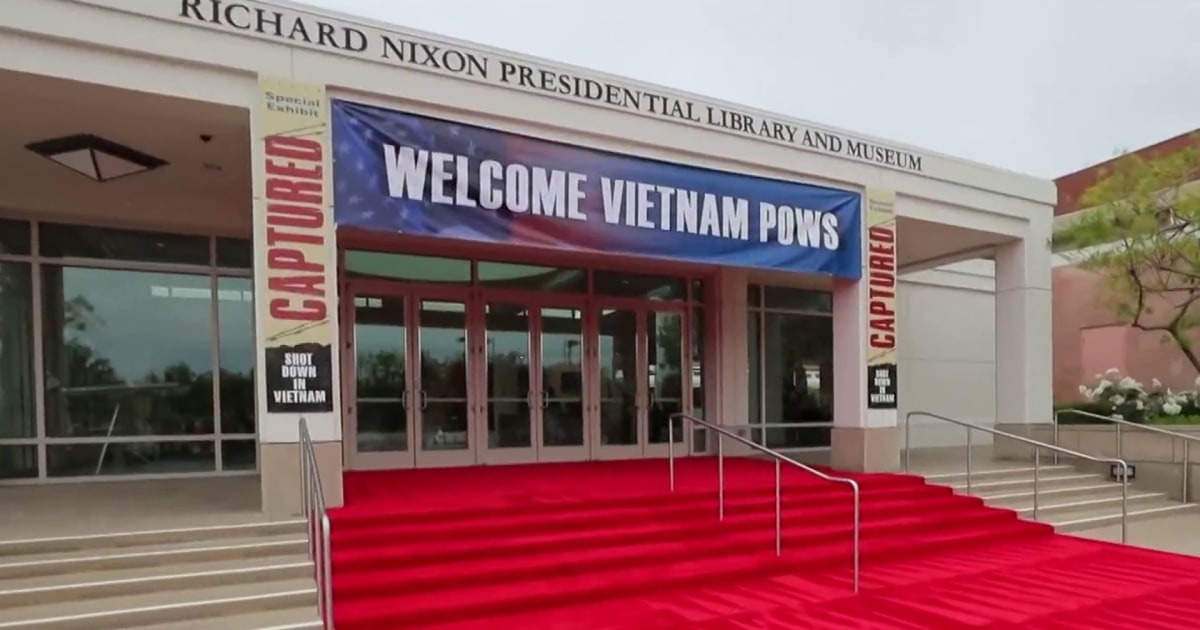 Former Vietnam POWs reunite 50 years after their return to the U.S.
