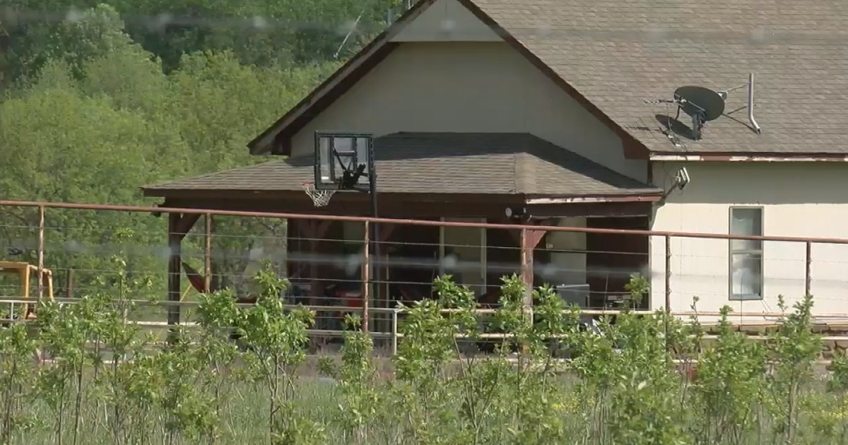 Families in mourning after 7 found dead at Oklahoma home