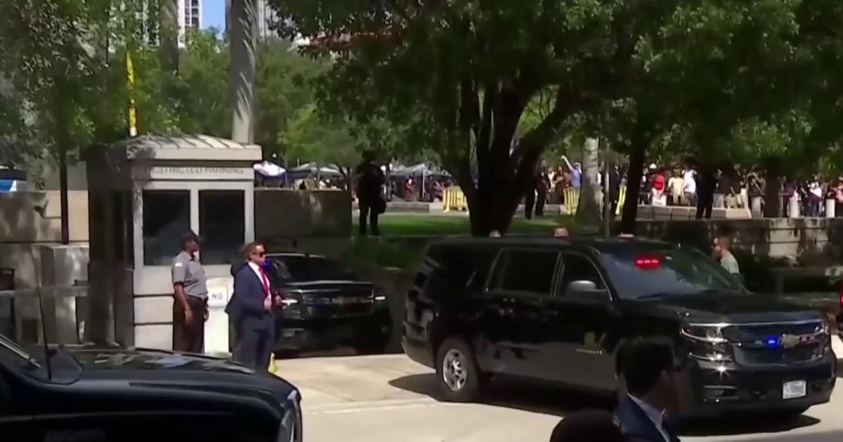 Breaking down details what happened inside the courtroom during Trump ...