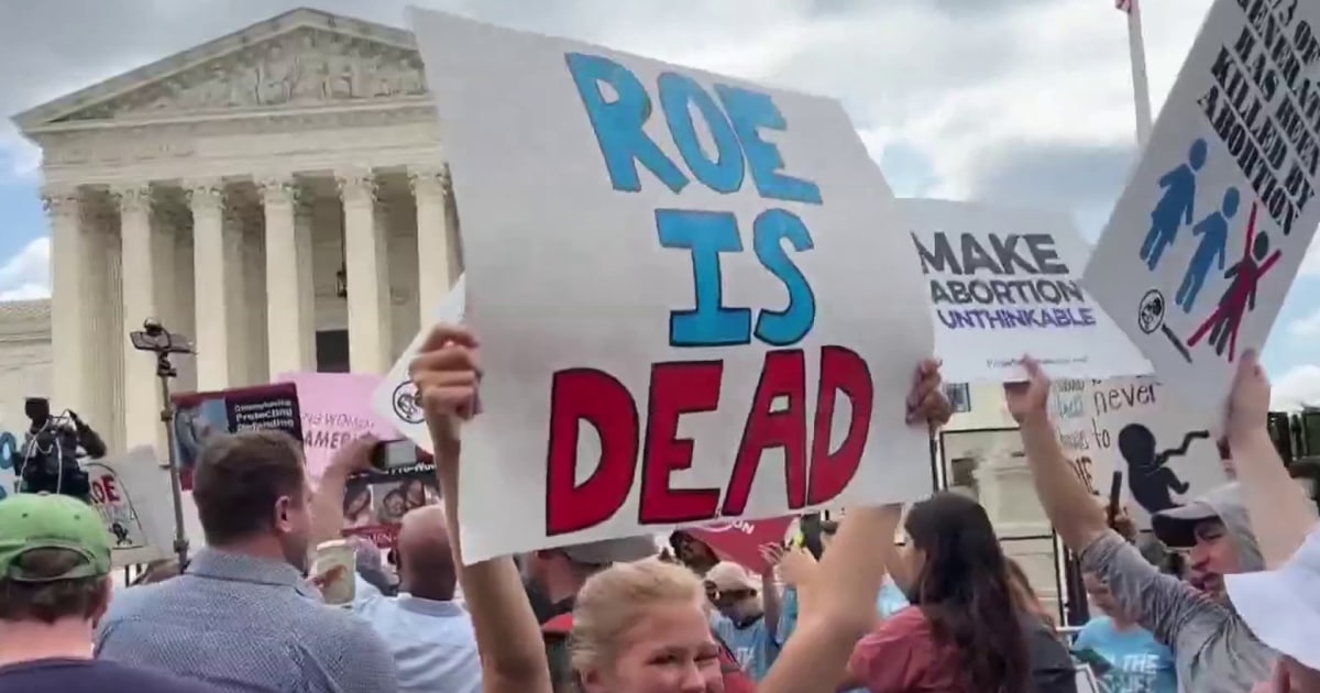 Poll: Majority of voters oppose overturning Roe a year after the ...