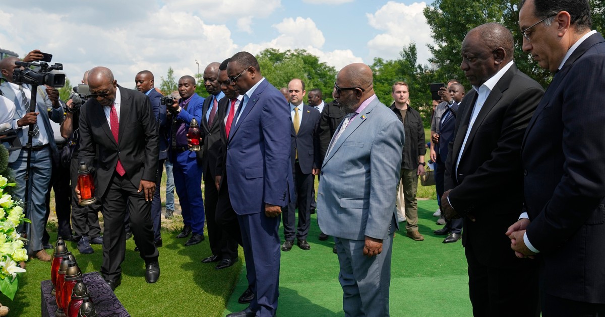 African leaders arrive in Ukraine on peace mission