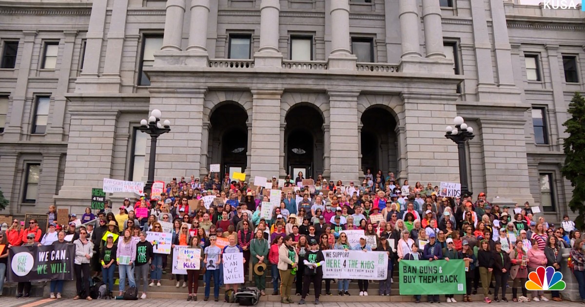 1,000 women protest gun violence at Colorado Capitol
