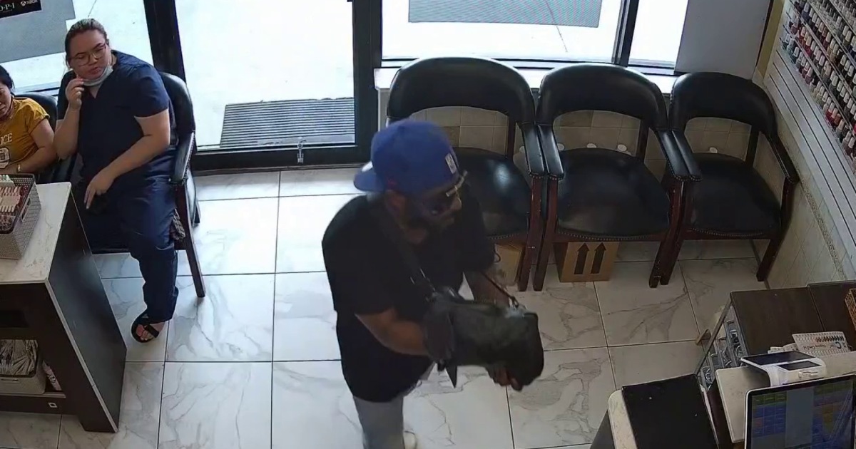 Video shows failed attempt of Atlanta nail salon robbery