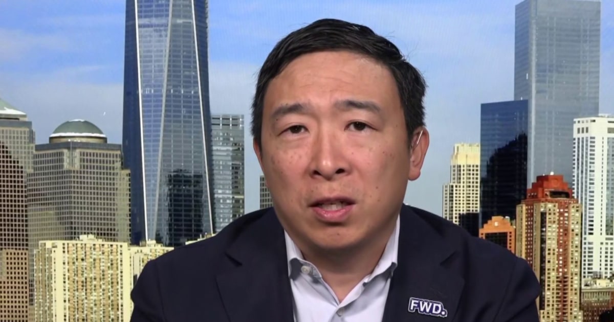 Andrew Yang: ‘No one should be working and be poor’ in America