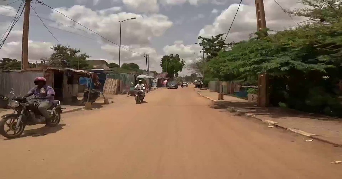 Military uprising in Niger as country faces humanitarian crisis