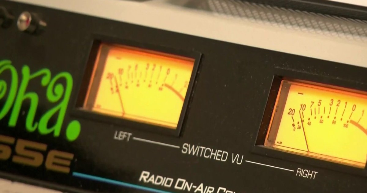 Hawaii residents turn to radio station for vital updates