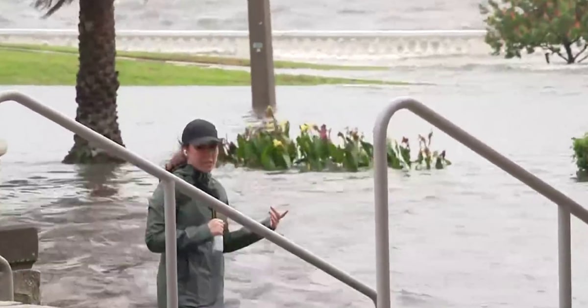 Water takes over roads in Tampa as Idalia approaches