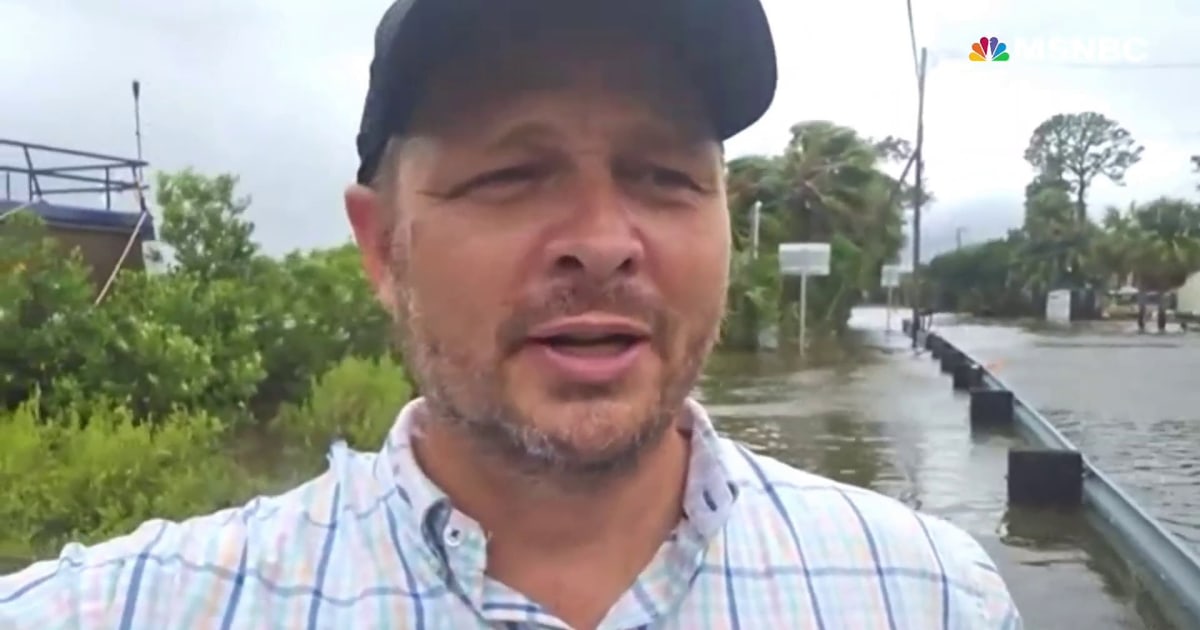 Cedar Key resident describes riding out Hurricane Idalia