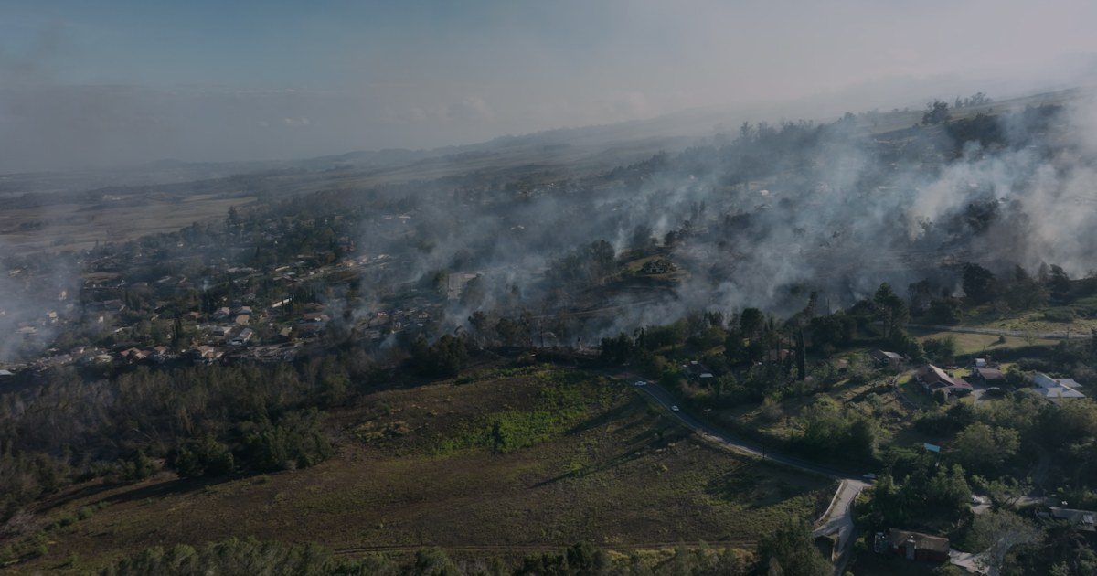 Drone video shows dense smoke clouds over Maui after intense wildfires