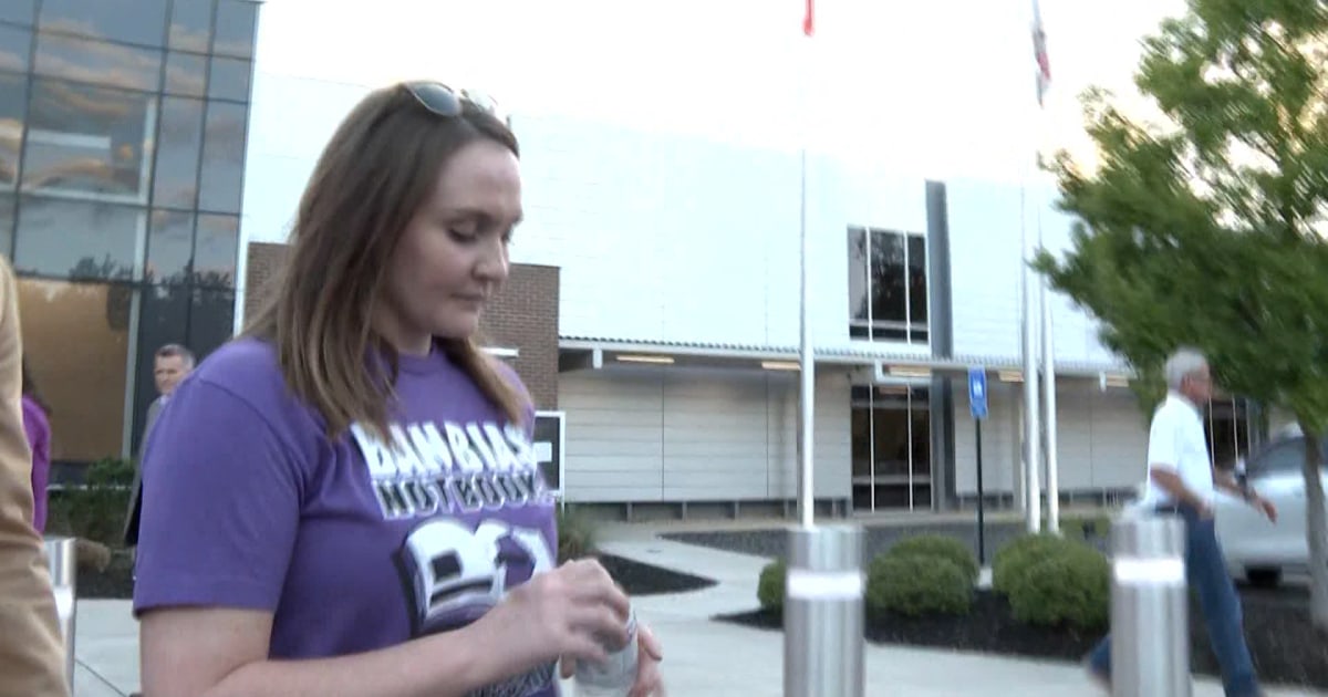 Georgia teacher fired for reading book about gender identity to students