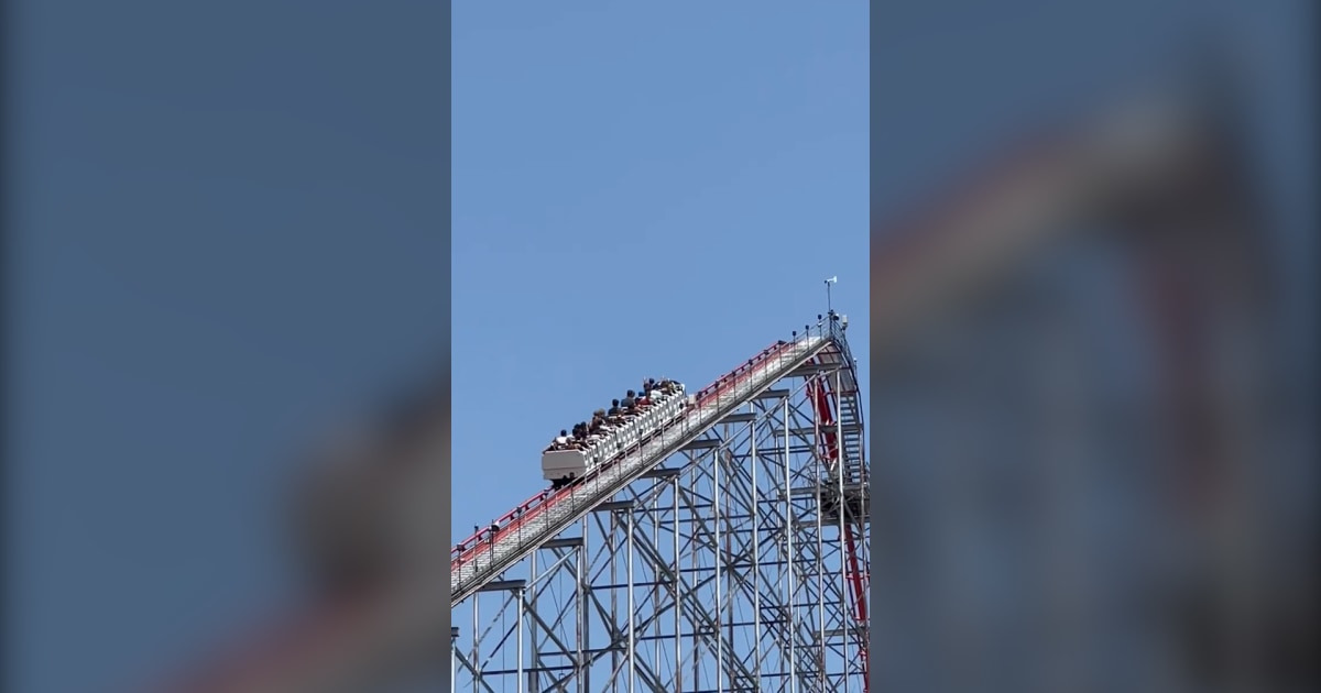 Video shows roller coaster at Ohio theme park freeze near the top